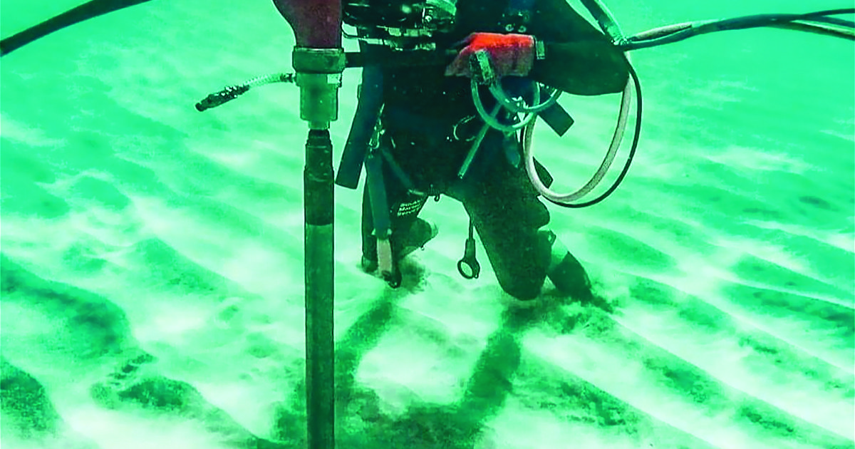 Powerful Hydraulic Core Drill for Underwater Use